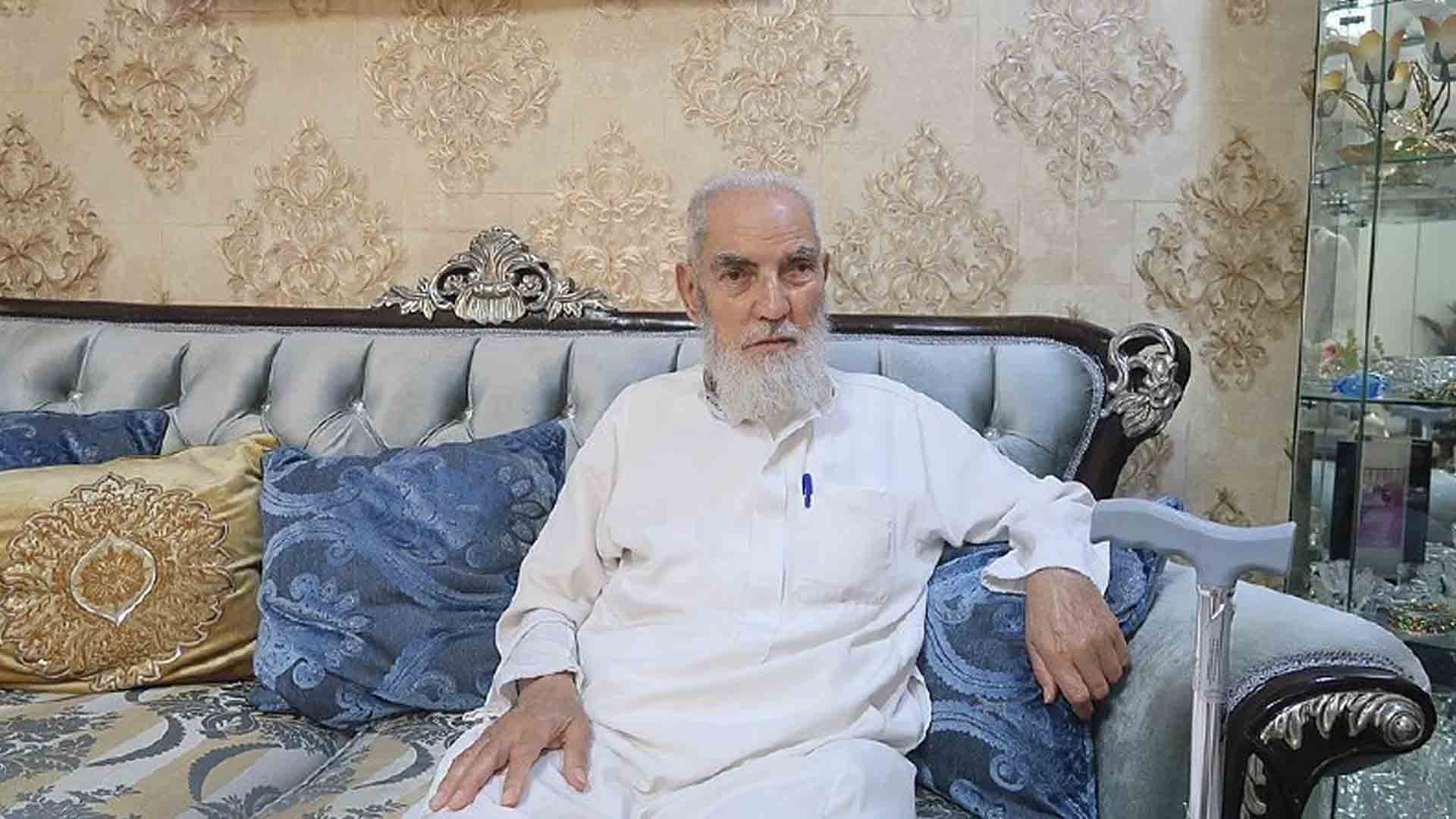 داعية وعالِم اعتُقل في سجن تدمر لـ13 عاماً.. تعرّفوا على والد الشهيدة ...